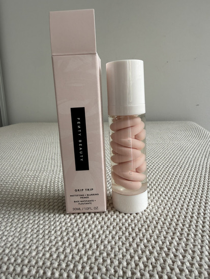 Fenty Beauty Mattifying + Blurring Primer