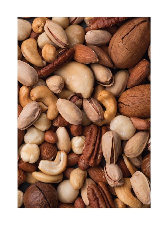 ASSORTMENT OF NUTS