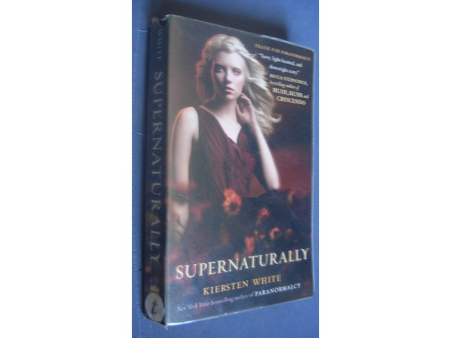 SUPERNATURALLY - Kiersten White
