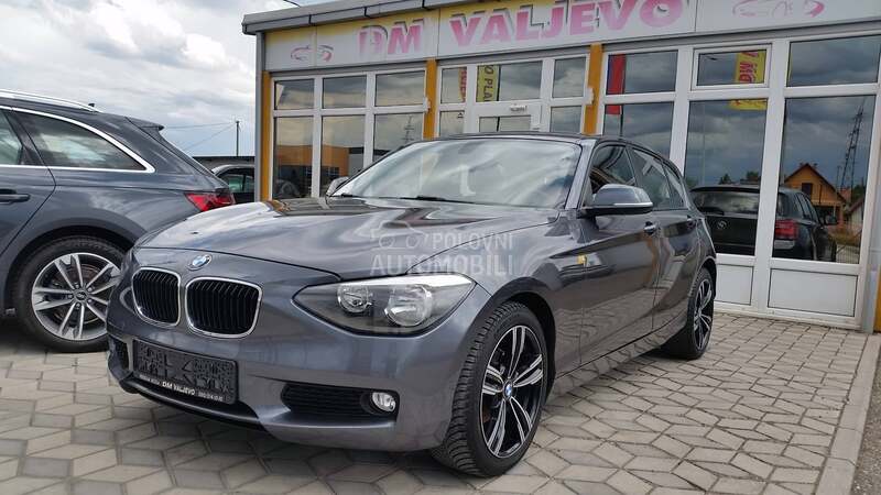 BMW 118 2.0 IZUZZETNO STANJE