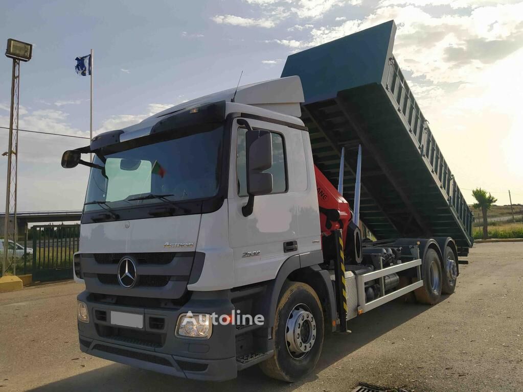 Mercedes-Benz ACTROS 25 32 kiper