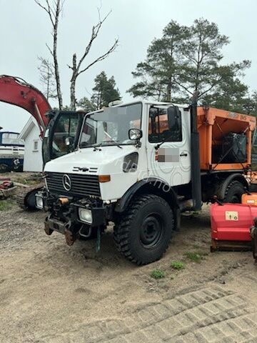 Mercedes-Benz UNIMOG 427 / U1400 *4x4 *ONLY 50tkm *TIPPER-3 WAY *SNOW EQUIPMEN kiper