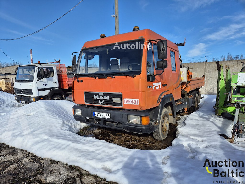 Prodaje se MAN 8.163 kiper na aukciji