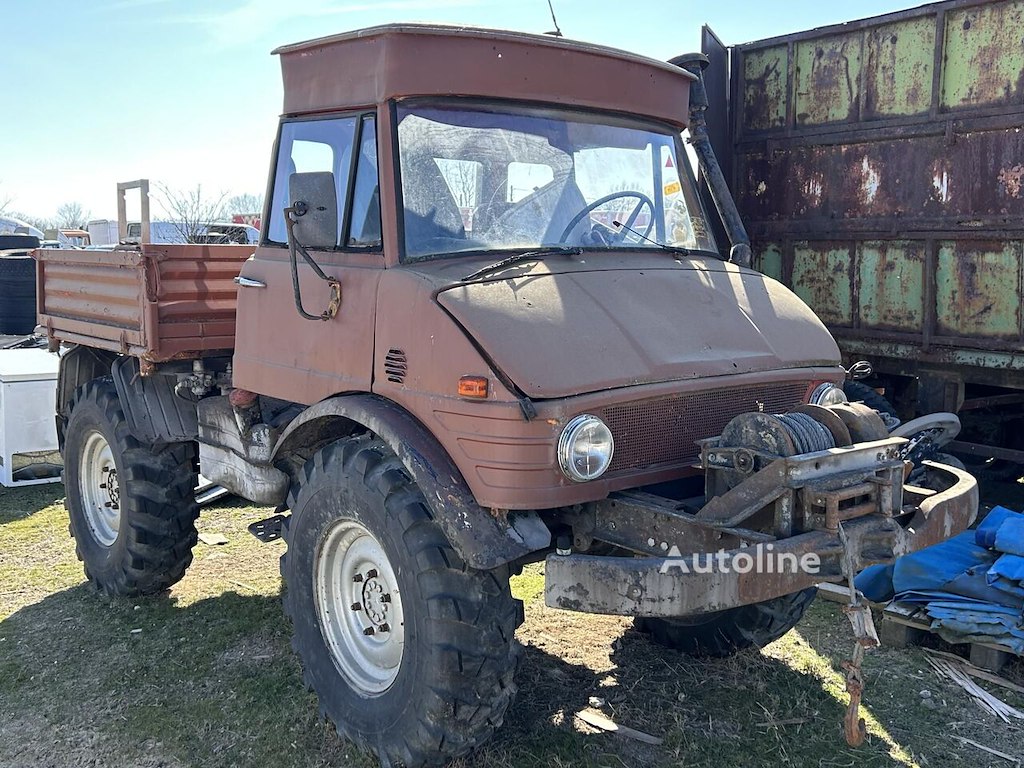 Mercedes-Benz UNIMOG 406.121 kiper