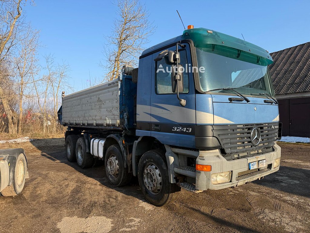 Mercedes-Benz Actros 3243 kiper