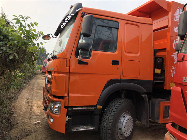 Sinotruk Howo 380 kiper