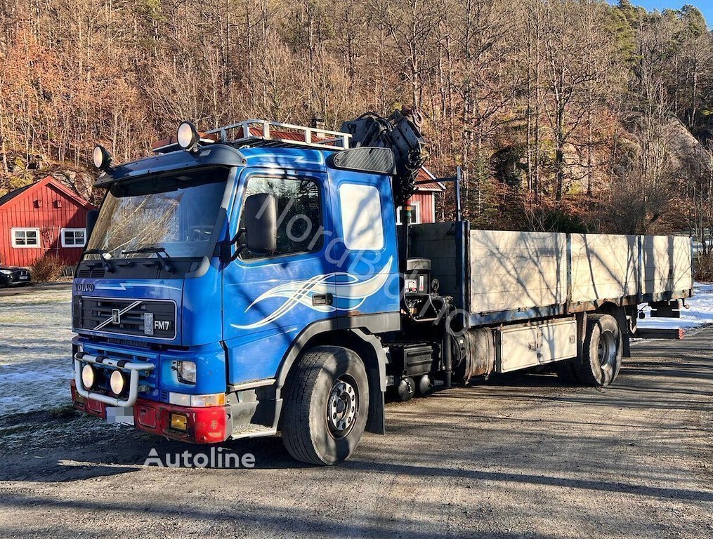 Volvo FM7 290 *crane HIAB 144E 4 HIDUO (2005y.) *BED 6.5m *MANUAL kamion s ravnom platformom