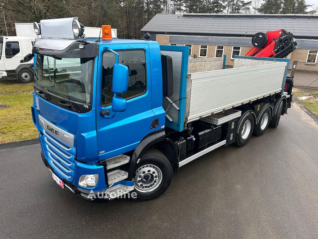 DAF CF 530 kamion s ravnom platformom