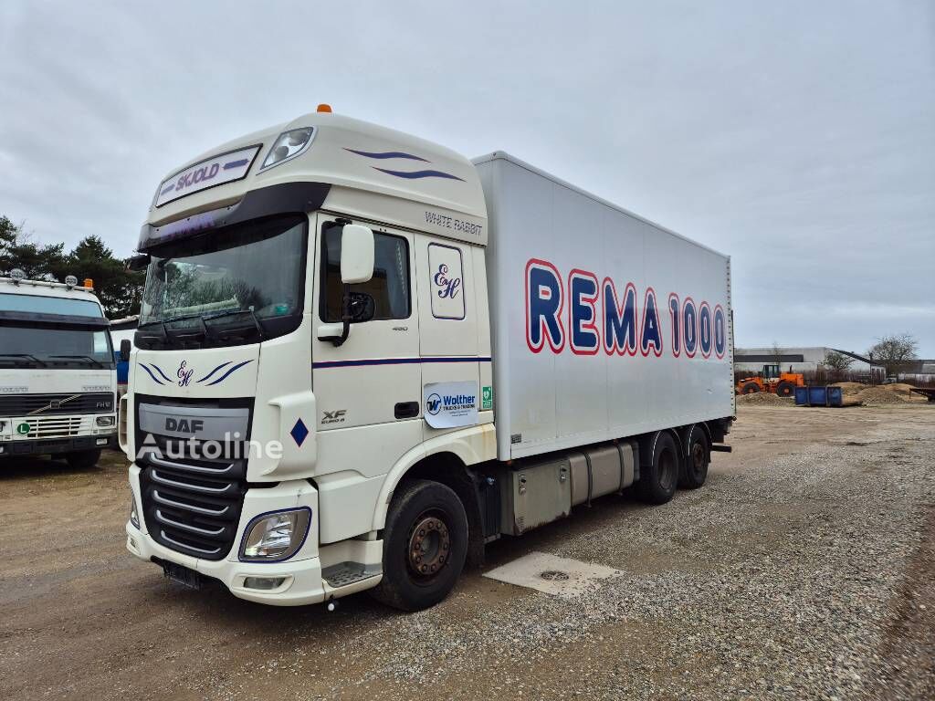 DAF XF 460 6x2 // Lift kamion furgon