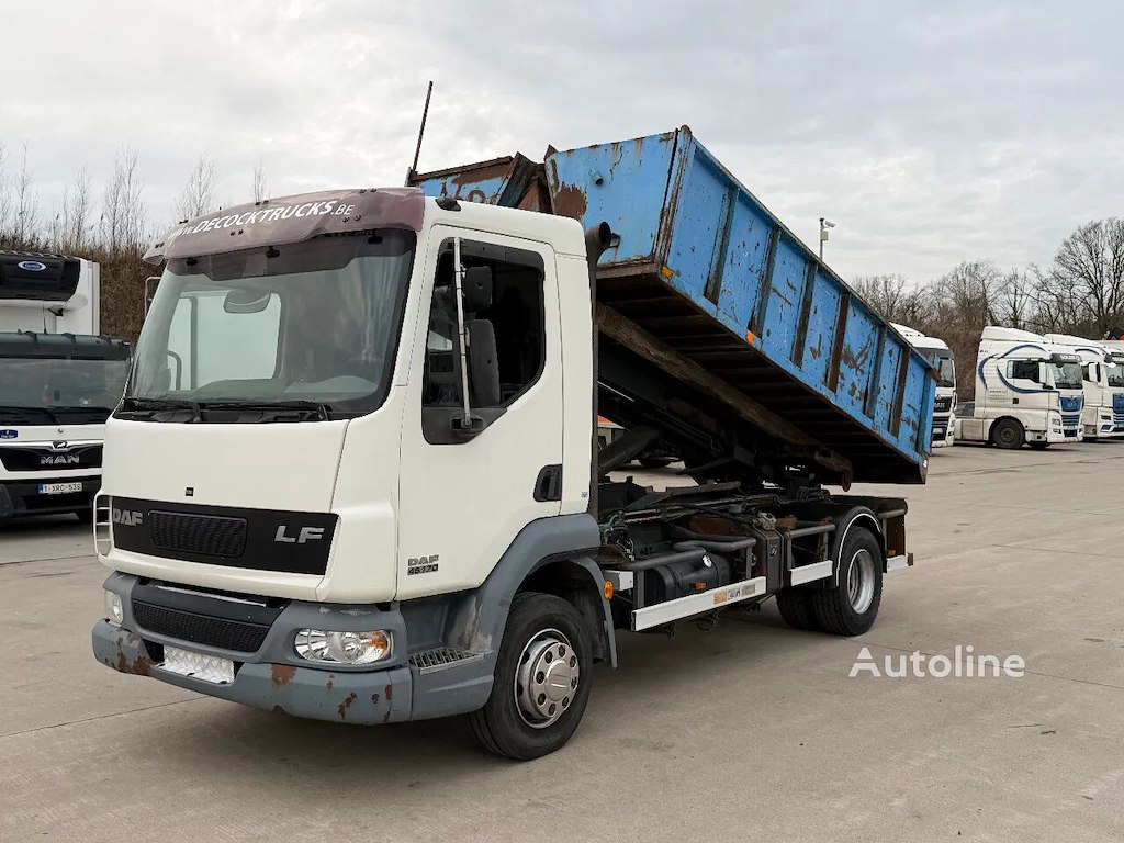 DAF LF 45.170 HAAKSYSTEEM kamion rol kiper