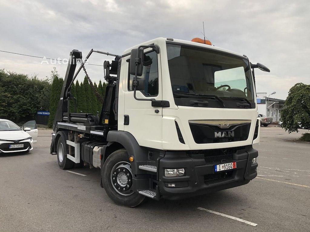 MAN Tgm 18.250 hyva bramowiec kamion autopodizač kontejnera