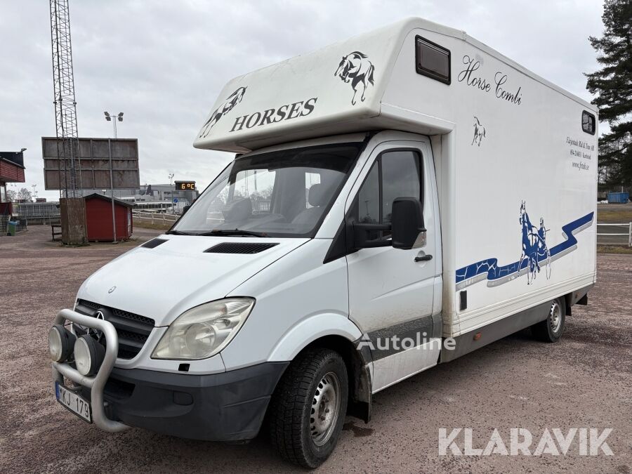 Prodaje se Mercedes-Benz Sprinter 318 kamion s ravnom platformom < 3.5t na aukciji