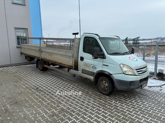 IVECO Daily 50C18 kamion s ravnom platformom < 3.5t