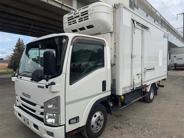 Isuzu ELF kamion hladnjača < 3.5t
