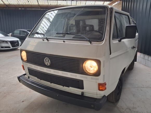 Prodaje se Volkswagen T3 minibus furgon na aukciji
