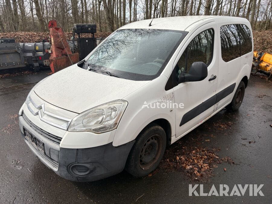 Prodaje se Citroen Berlingo Van minibus furgon na aukciji