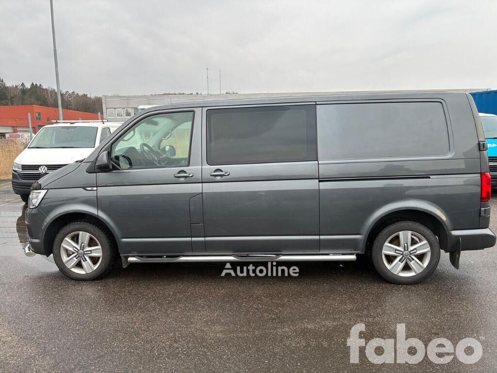 Prodaje se Volkswagen Transporter Kombi T32 minibus furgon na aukciji