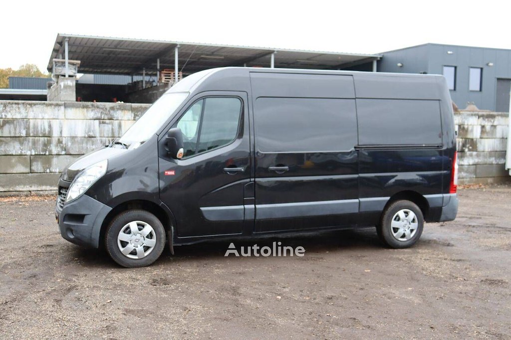 Prodaje se Renault Master minibus furgon na aukciji