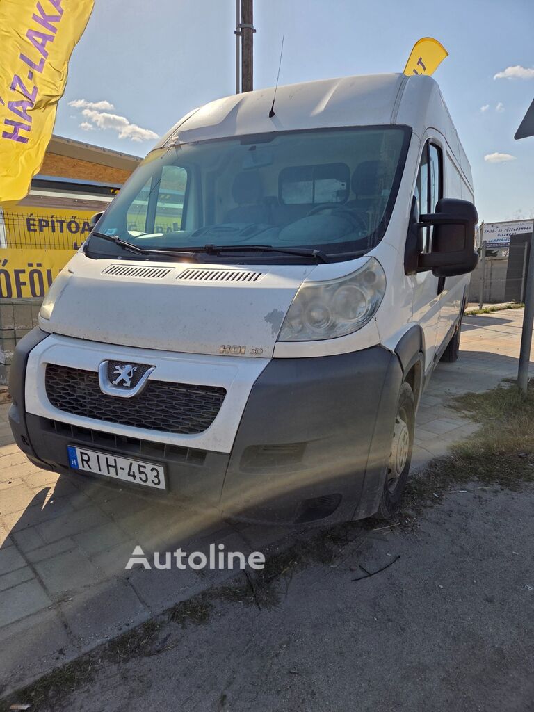 Peugeot Boxer minibus furgon