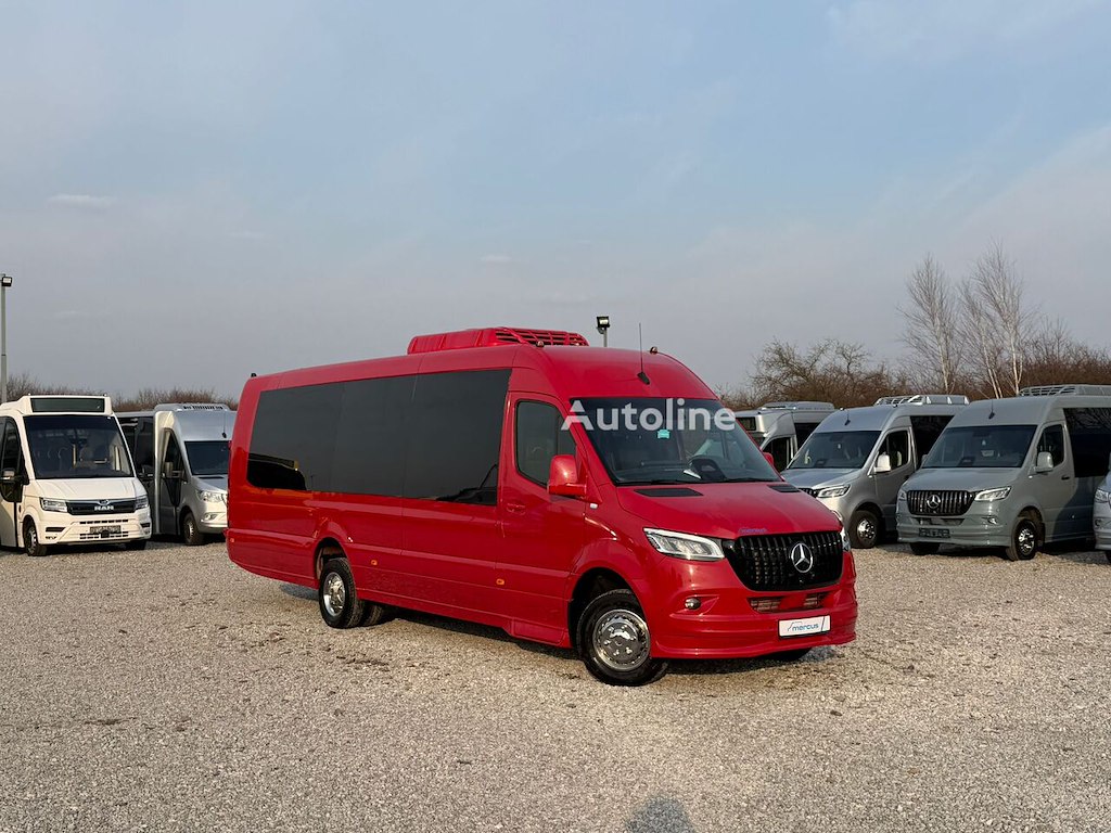 Novi Mercedes-Benz Sprinter 519 putnički minibus