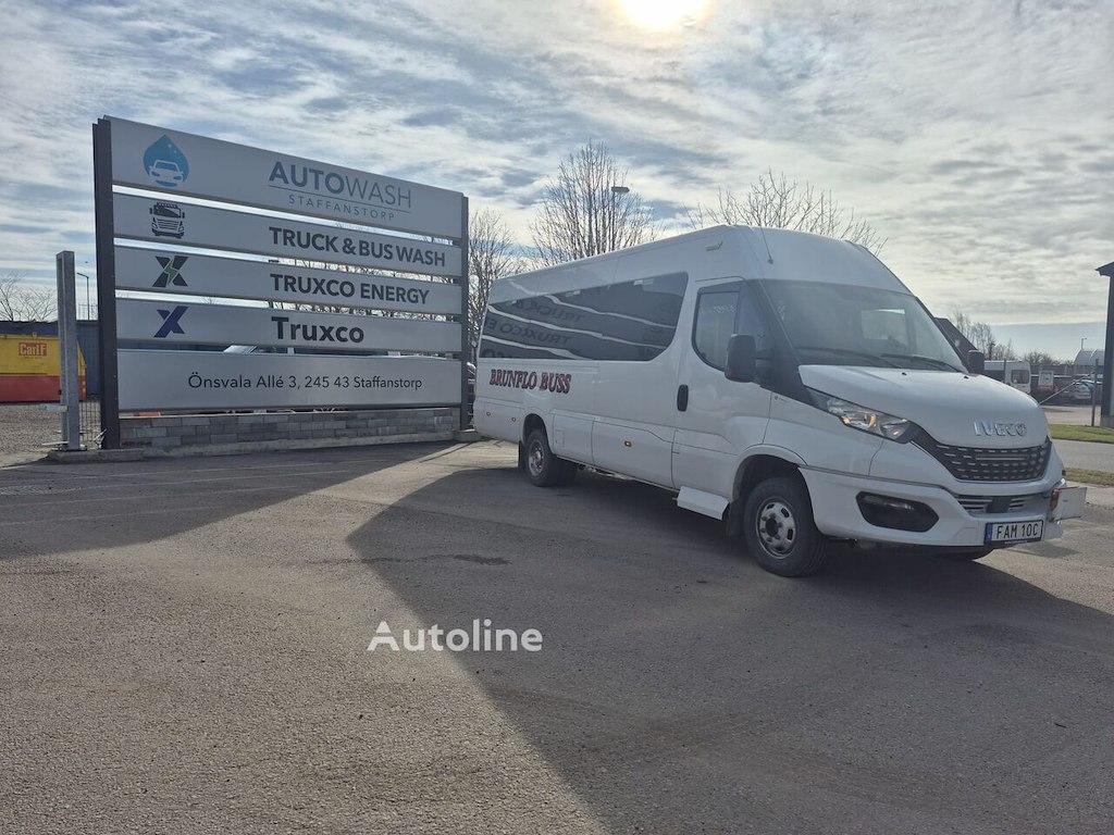 IVECO Daily putnički minibus