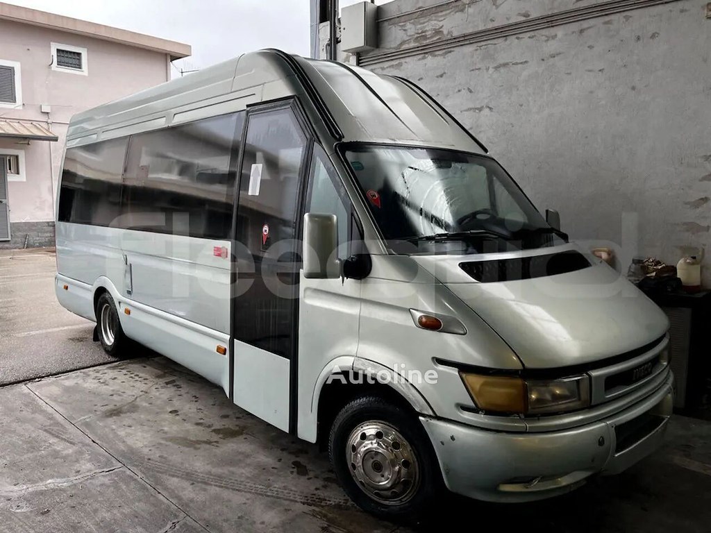 IVECO Daily putnički minibus