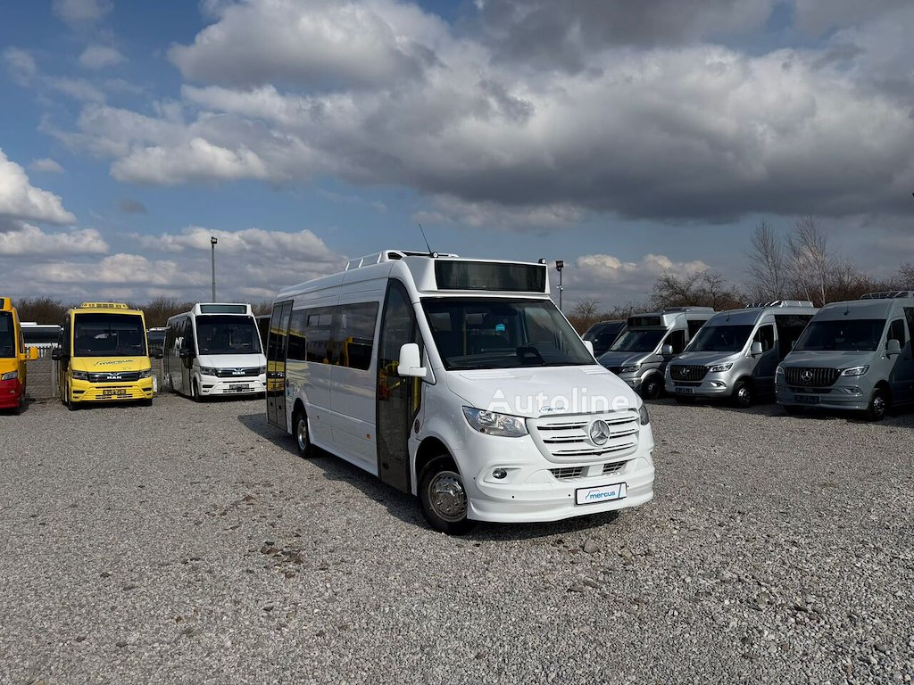 Novi Mercedes-Benz Sprinter City putnički minibus