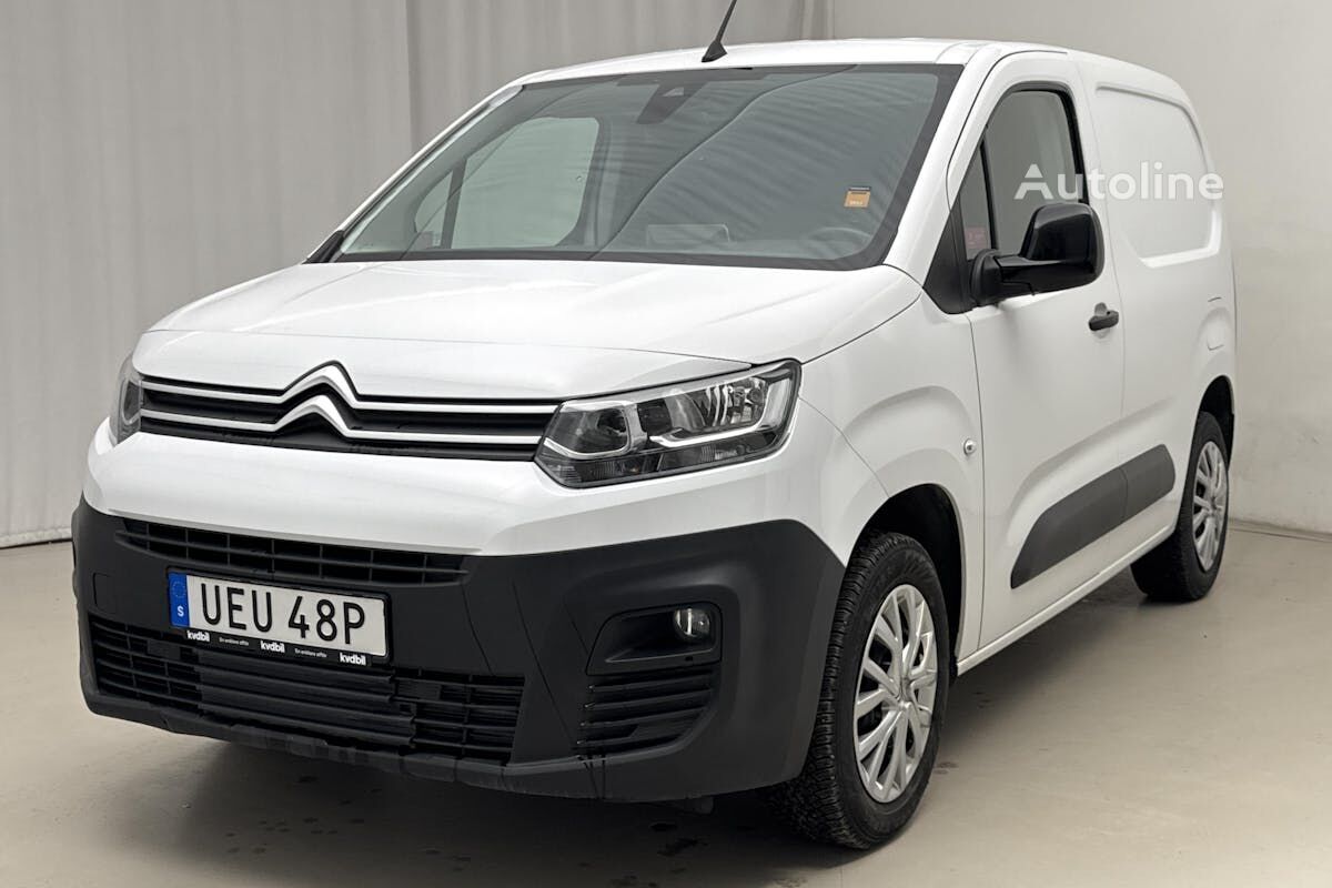 Prodaje se Citroen Berlingo laki furgon na aukciji