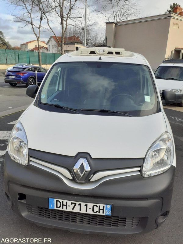 Prodaje se Renault Kangoo laki furgon na aukciji