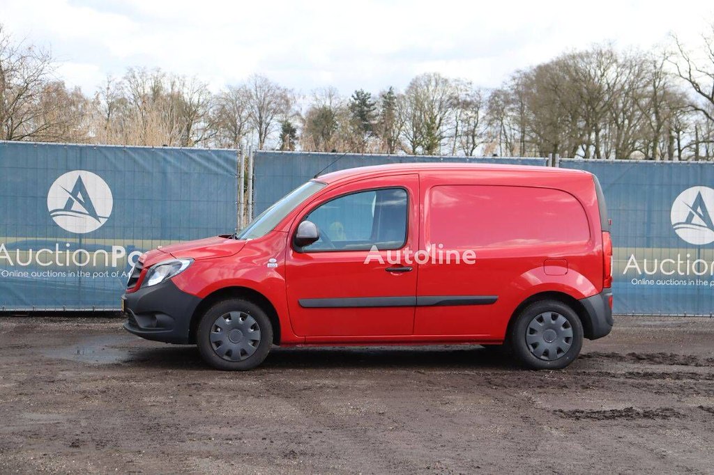Prodaje se Mercedes-Benz Citan 108CDI laki furgon na aukciji