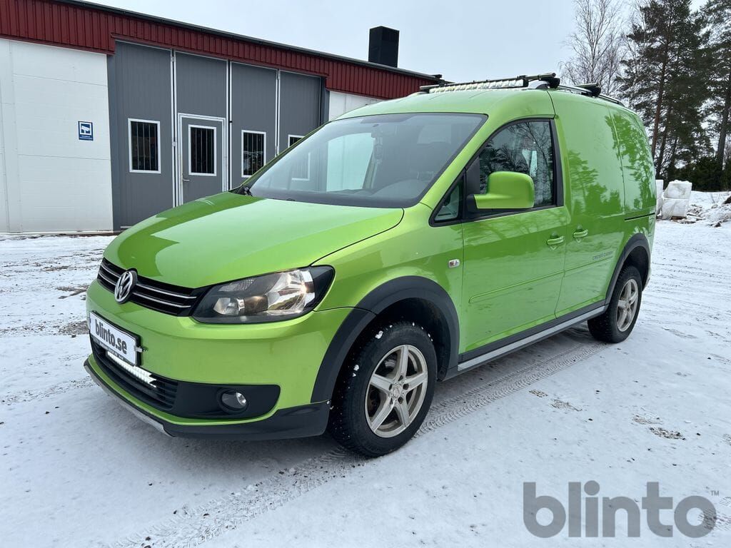 Prodaje se Volkswagen Caddy laki furgon na aukciji