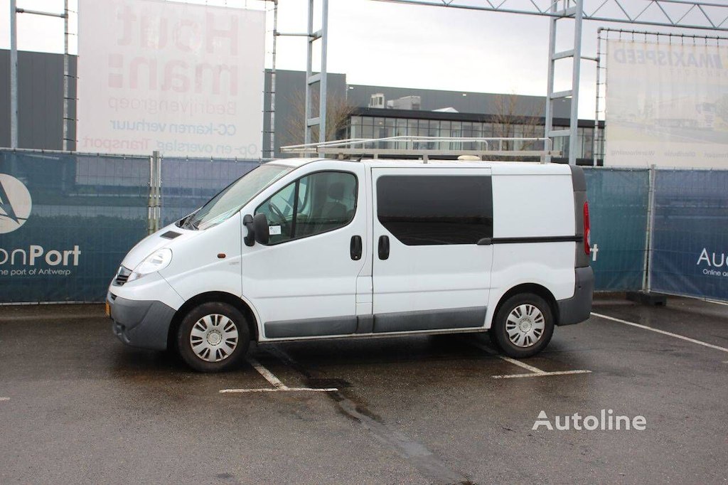 Prodaje se Opel Vivaro 2.5 CDTI kombi minibus na aukciji