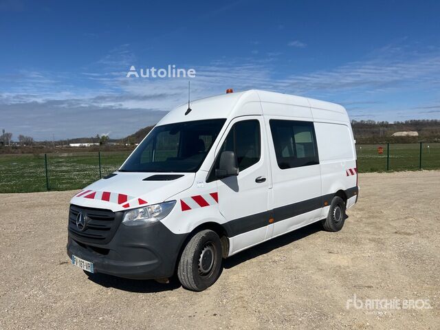 Prodaje se Mercedes-Benz Sprinter kombi minibus na aukciji