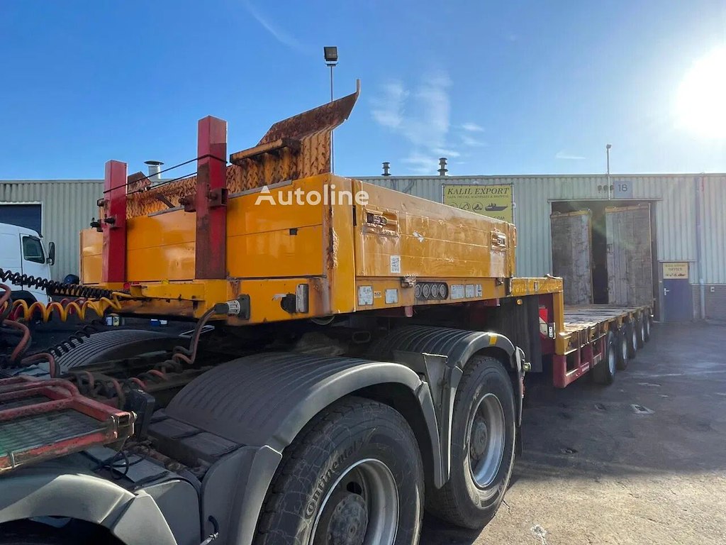 Goldhofer STZ-L5-54 Lowbed with Ramps 5 Axle 4 Steerin Axle Steel Suspensi poluprikolica sa niskom platformom