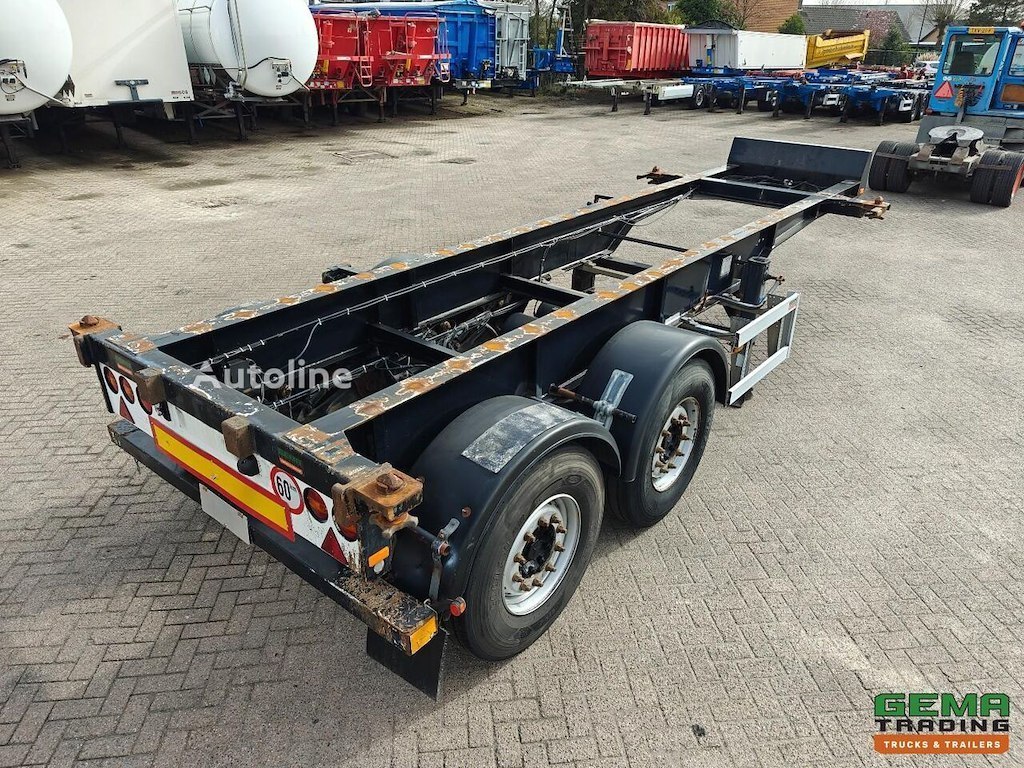 Renders EURO 700 20FT - 2 Axles Mercedes - Disc Brakes - 2960 KG poluprikolica za prevoz kontejnera