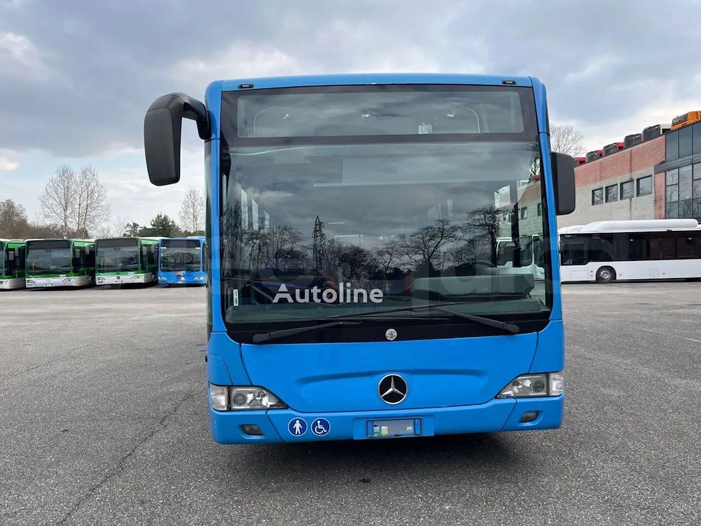 Prodaje se Mercedes-Benz Citaro prigradski autobus na aukciji