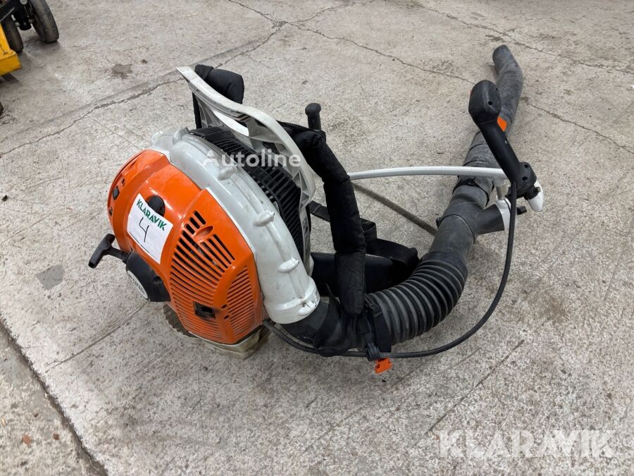 Prodaje se Stihl BR 600 čistač snega na aukciji