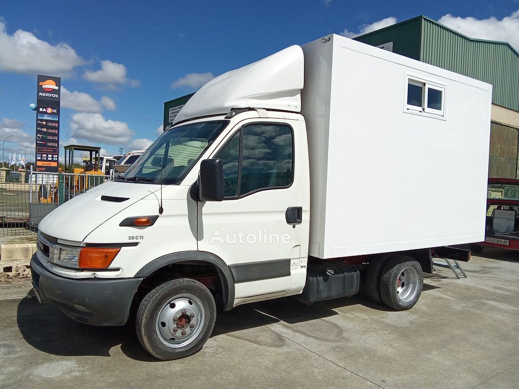 IVECO EuroStar poluintegrisani kamper