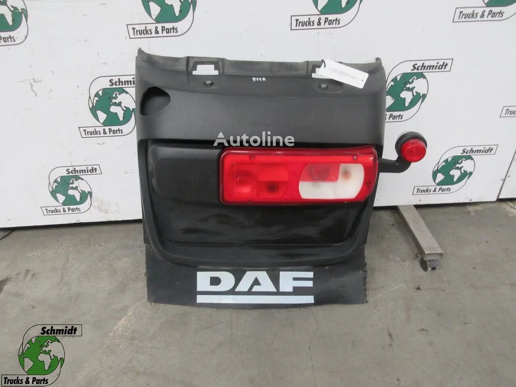 DAF XF450 2120352 + 1875578 ZADЊI BLATNIK EURO 6 blatobran za kamiona