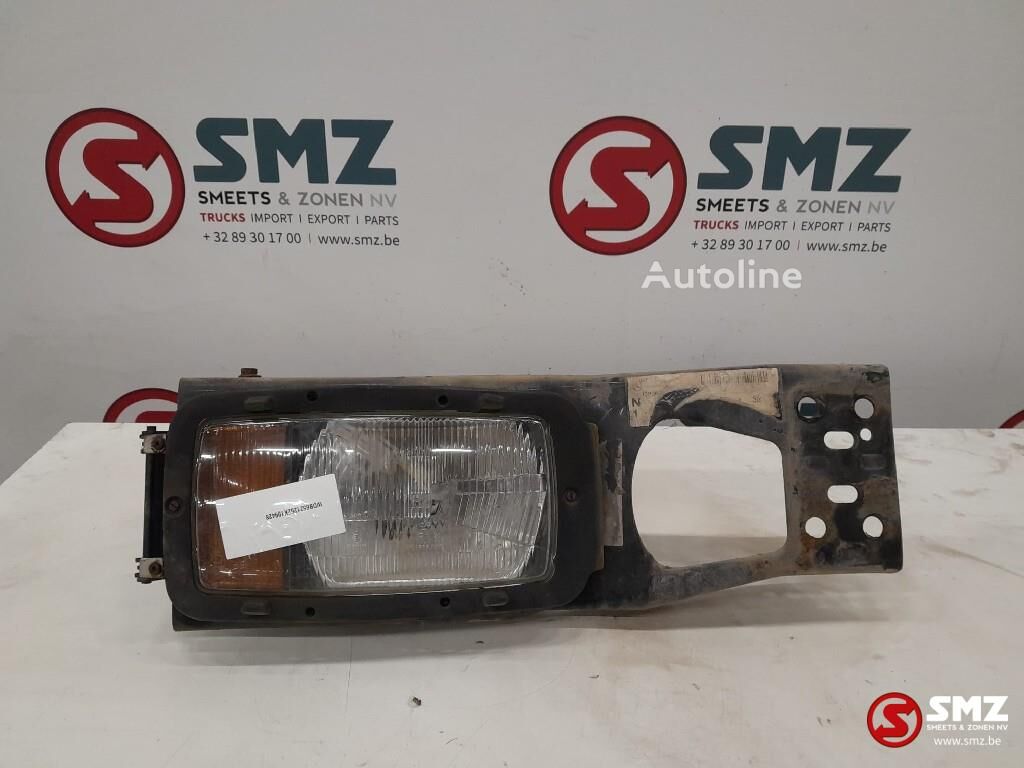 Mercedes-Benz Occ voor + koplamp rechts Mercedes A6418800970 branik za kamiona