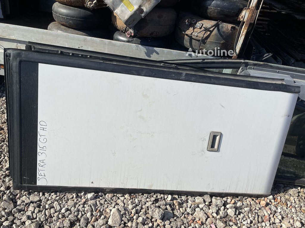 Rear door drugi rezervni deo kabine za Setra 315GTHD autobusa