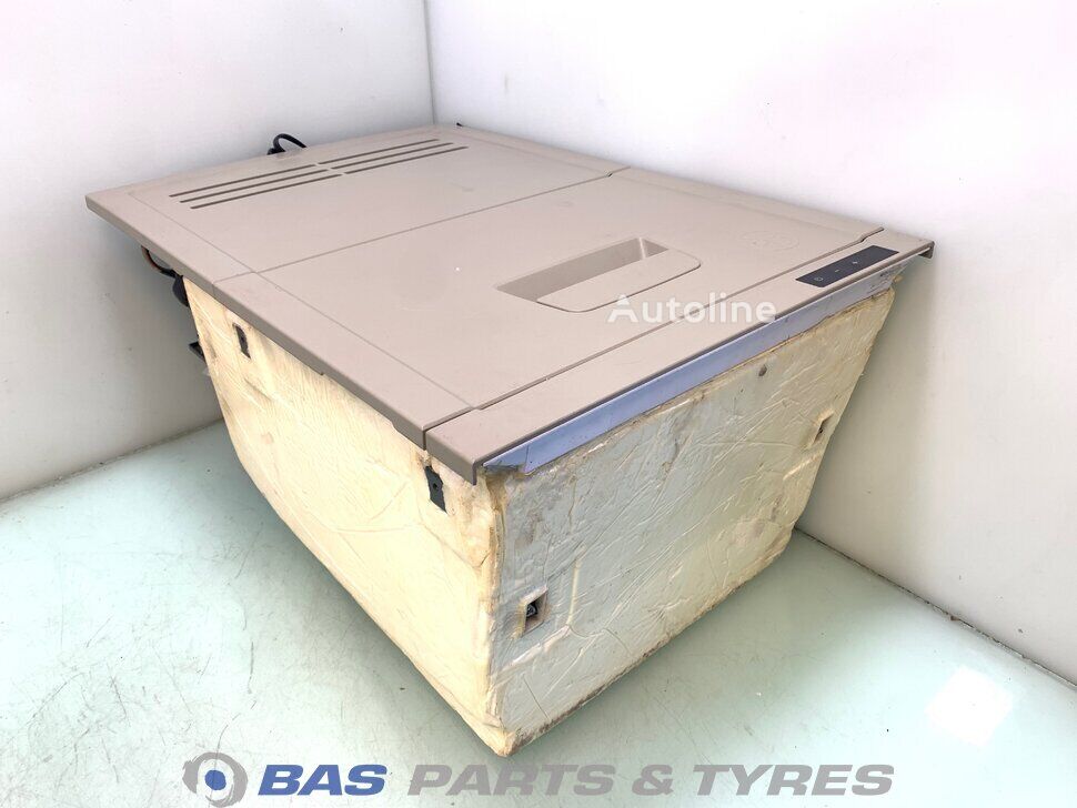 Volvo FH4 Refrigerator 33 Liter 33 23834689 frižider za auto za Volvo FH4 kamiona