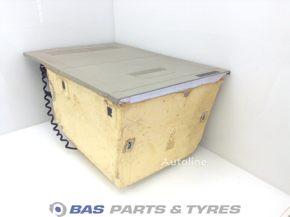 Volvo FH4 Refrigerator 33 Liter 33 23834689 frižider za auto za Volvo FH4 kamiona