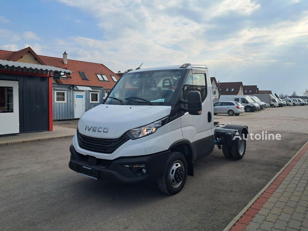 IVECO Daily 35C18HA8 tegljač