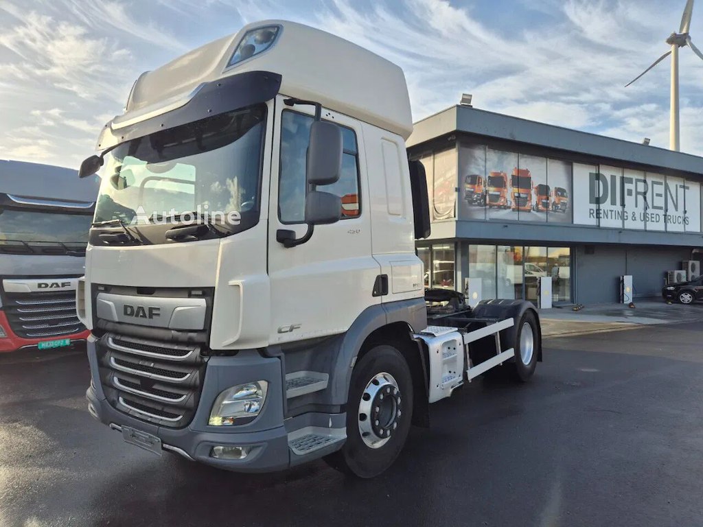 DAF CF 450 FT SPACE CAB tegljač