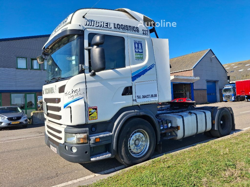 Scania G420 LA4X2 MNA tegljač