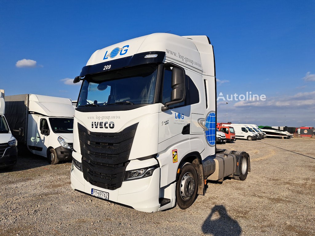 IVECO AS 440 S-Way PY69762 tegljač