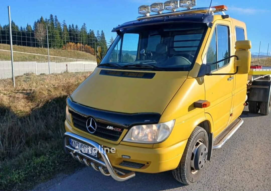 Mercedes-Benz Sprinter 616 tegljač + poluprikolica sa niskom platformom