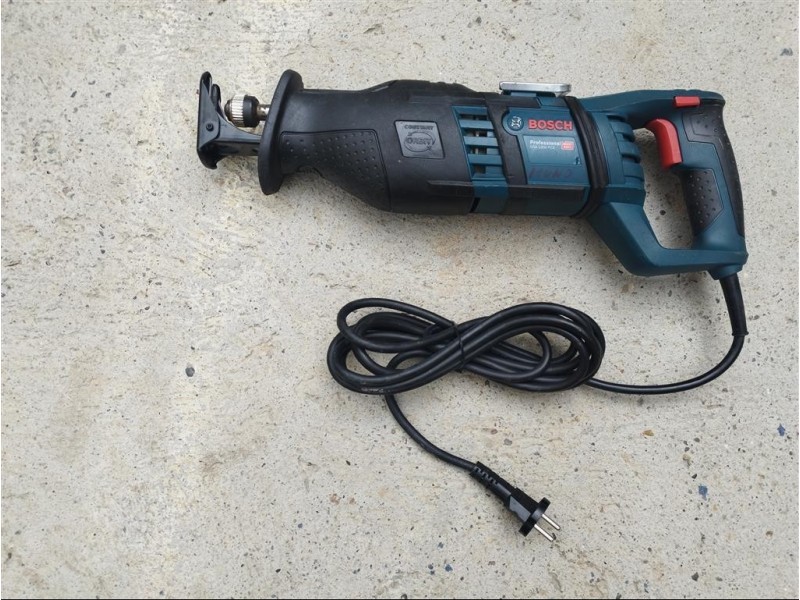 Bosch Professional GSA 1300 PCE lisicarka