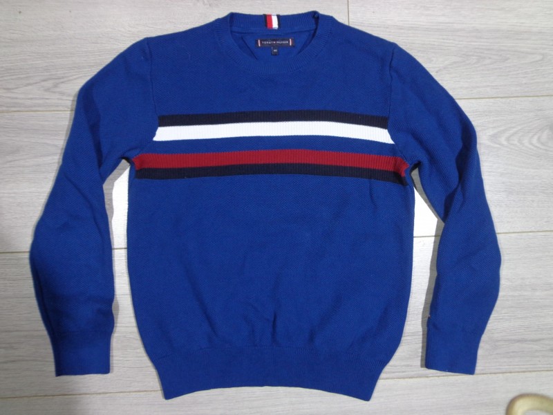 Orig. TOMMY HILFIGER dečiji džemper vel.140